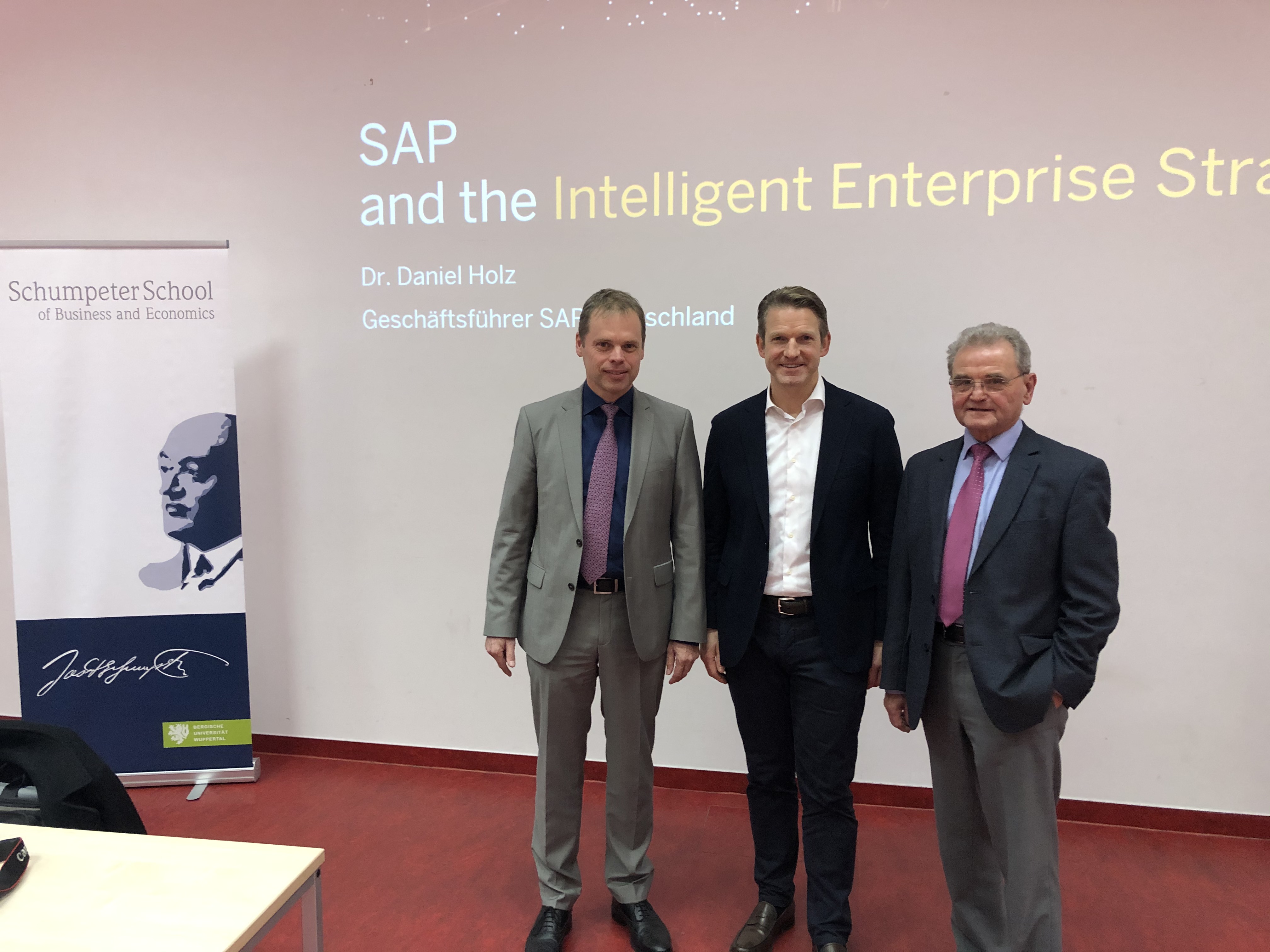 SAP-Geschäftsführer hält Gastvortrag an der Bergischen Uni